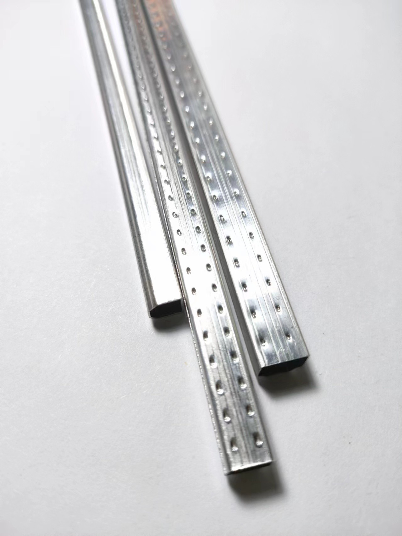 Insulating Glass Accessories Aluminum Spacer Bar for Window and Door ...